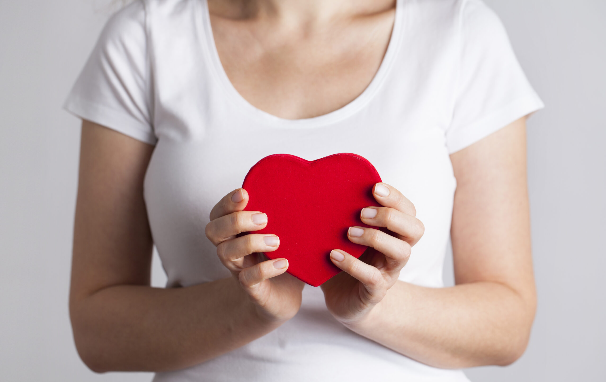 Heart Health for Women: Natural Tips for a Happy Heart - Happy Hormones ...